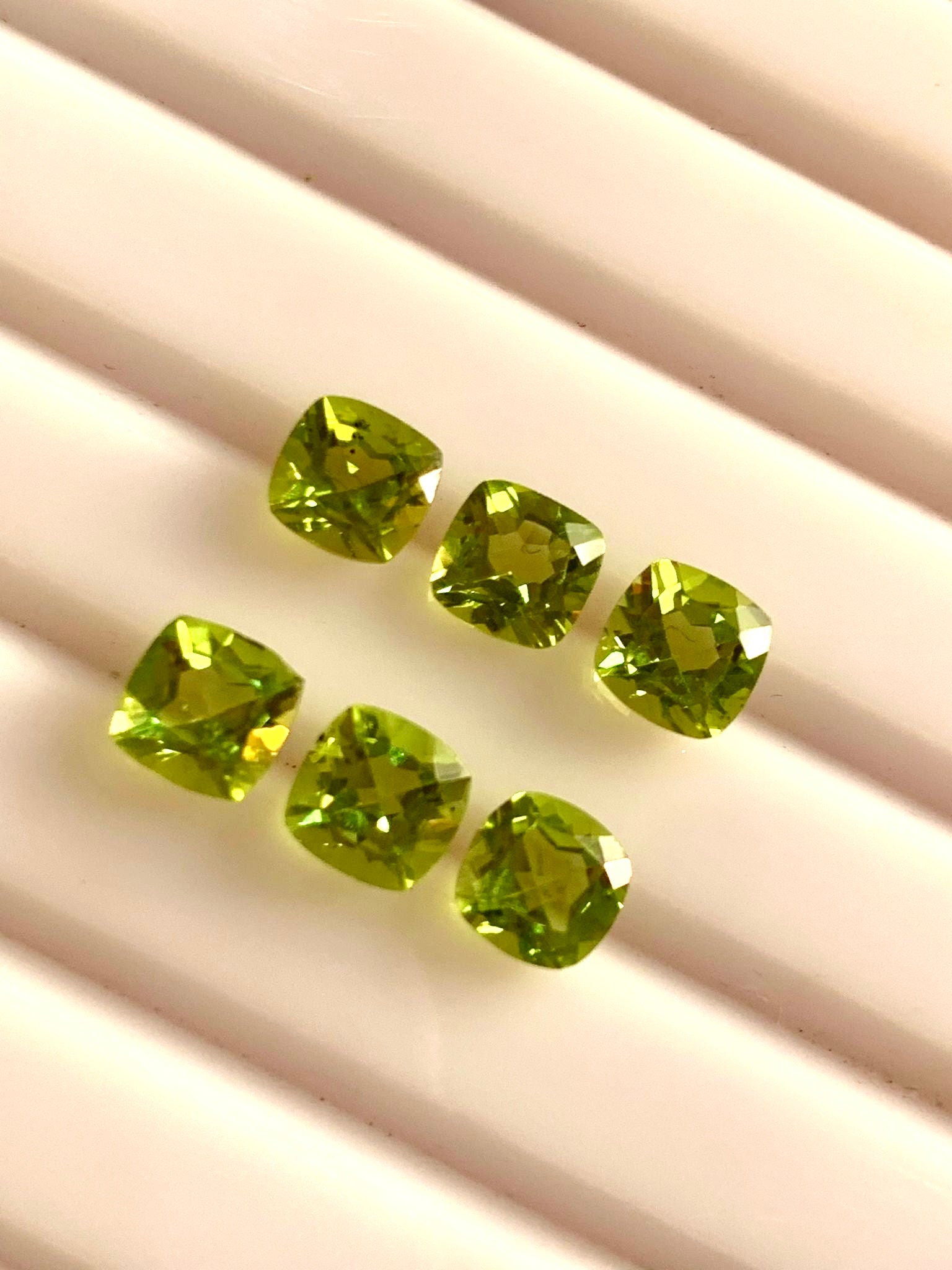 6.9 Carats Natural Peridot Cut Stone | Faceted Peridot – GemsVisor