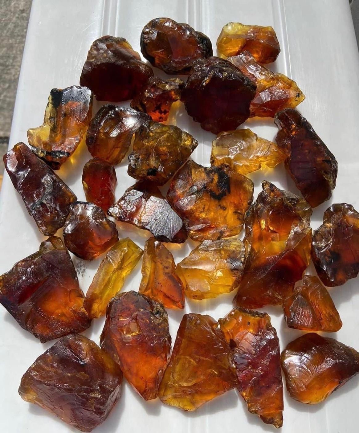 Garnet Stone: Meaning, Types, Uses & Buying Guide – GemsVisor